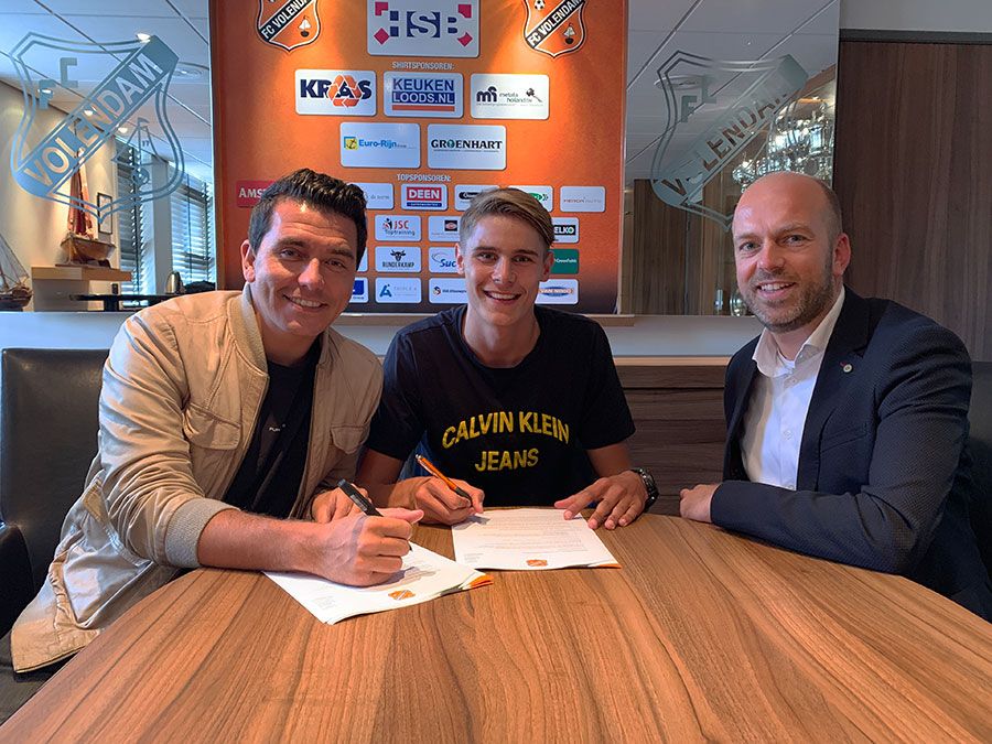 Micky van de Ven tekent profcontract bij FC Volendam | Sportvereniging ...